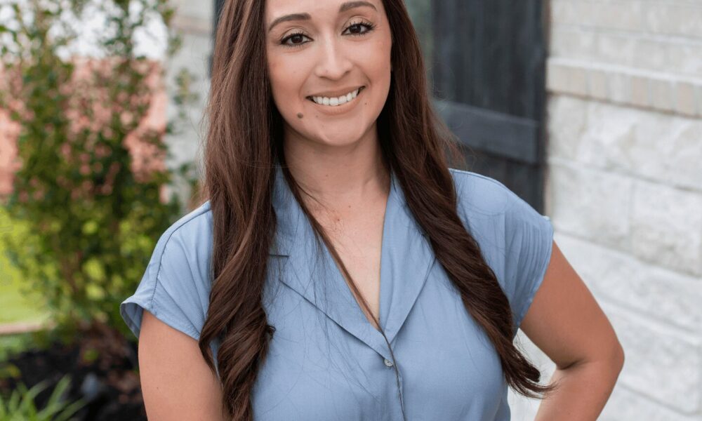 Meet Dr. Lysette Steed, PT, DPT, FAAOMPT of Alpha Mama Physical Therapy ...
